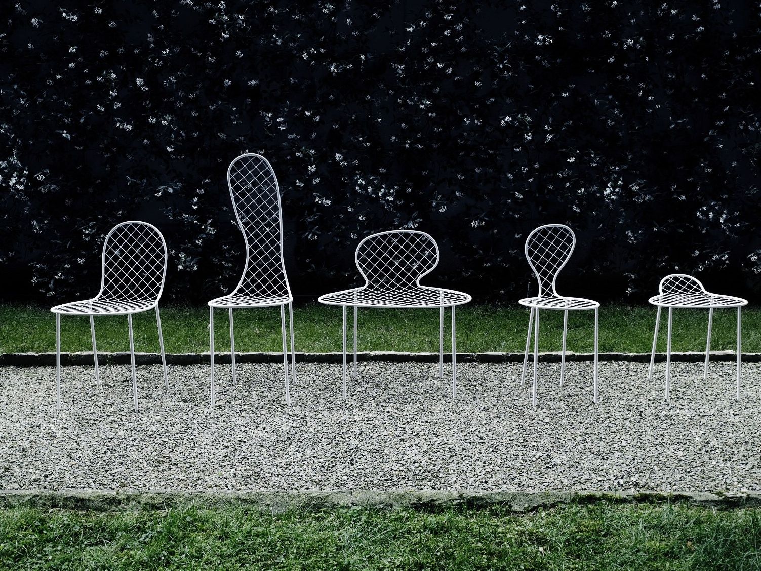 Wire mesh chair FAMILY CHAIR By Living Divani design Junya Ishigami