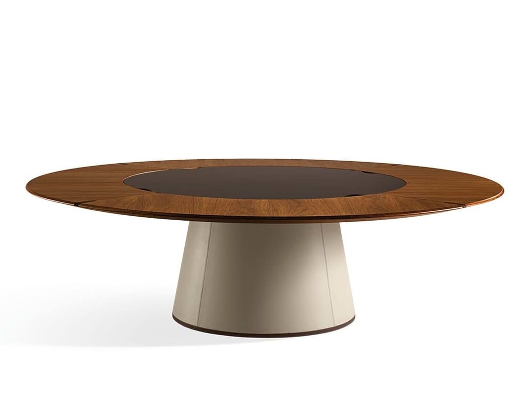 FANG Round wooden table By Giorgetti | design Studio MVW