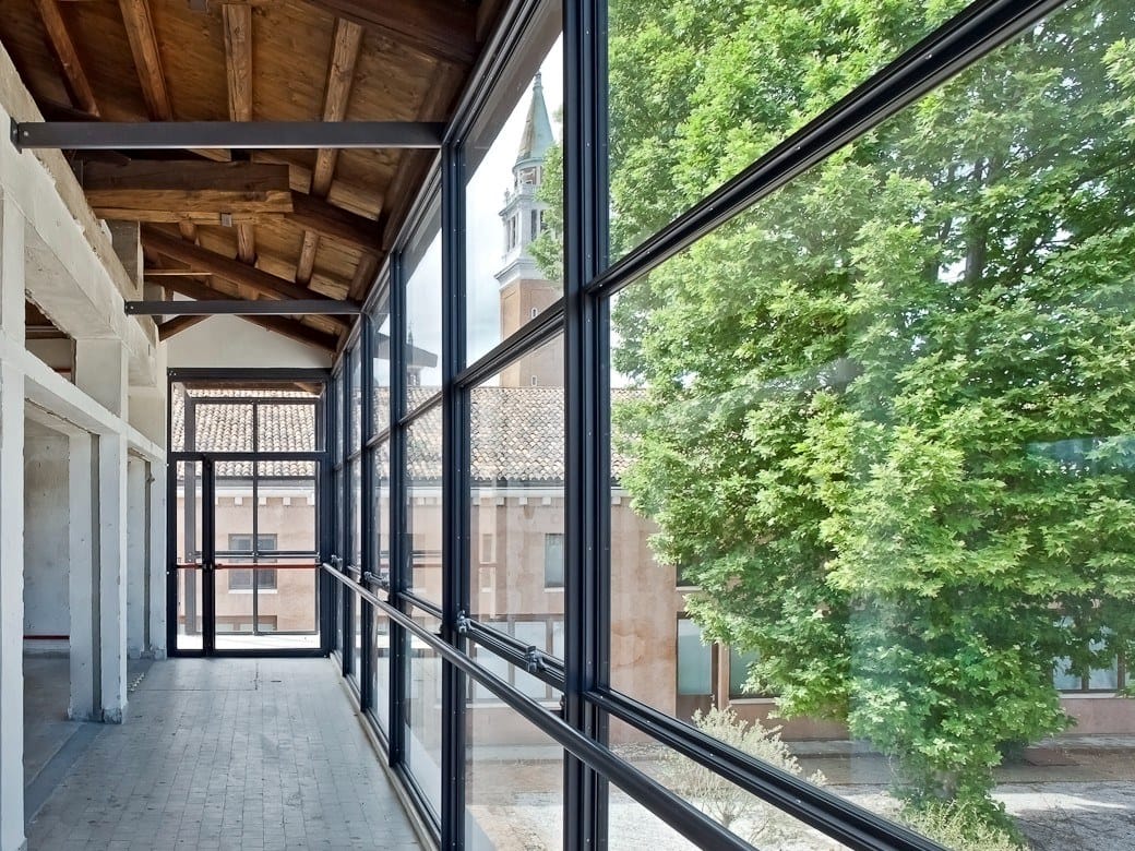 FERROFINESTRA W75 TB Steel thermal break window By Ottostumm