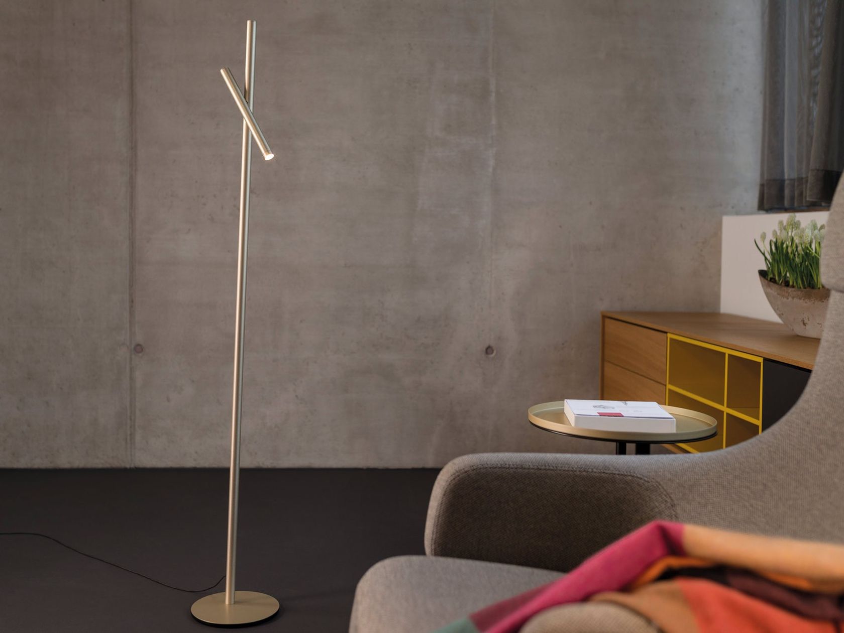 LED adjustable floor lamp FINO FLOOR By Sattler design code2design