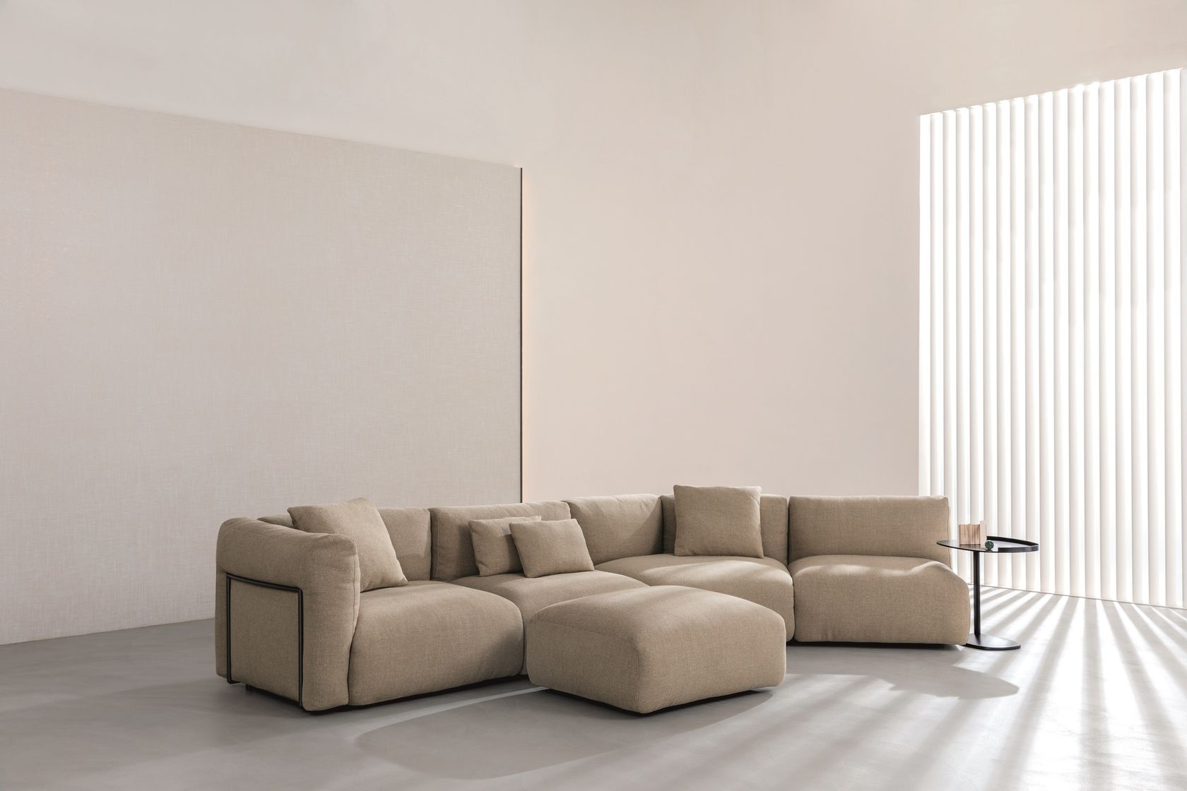 FIOCCO Sectional fabric sofa with removable cover By Flou