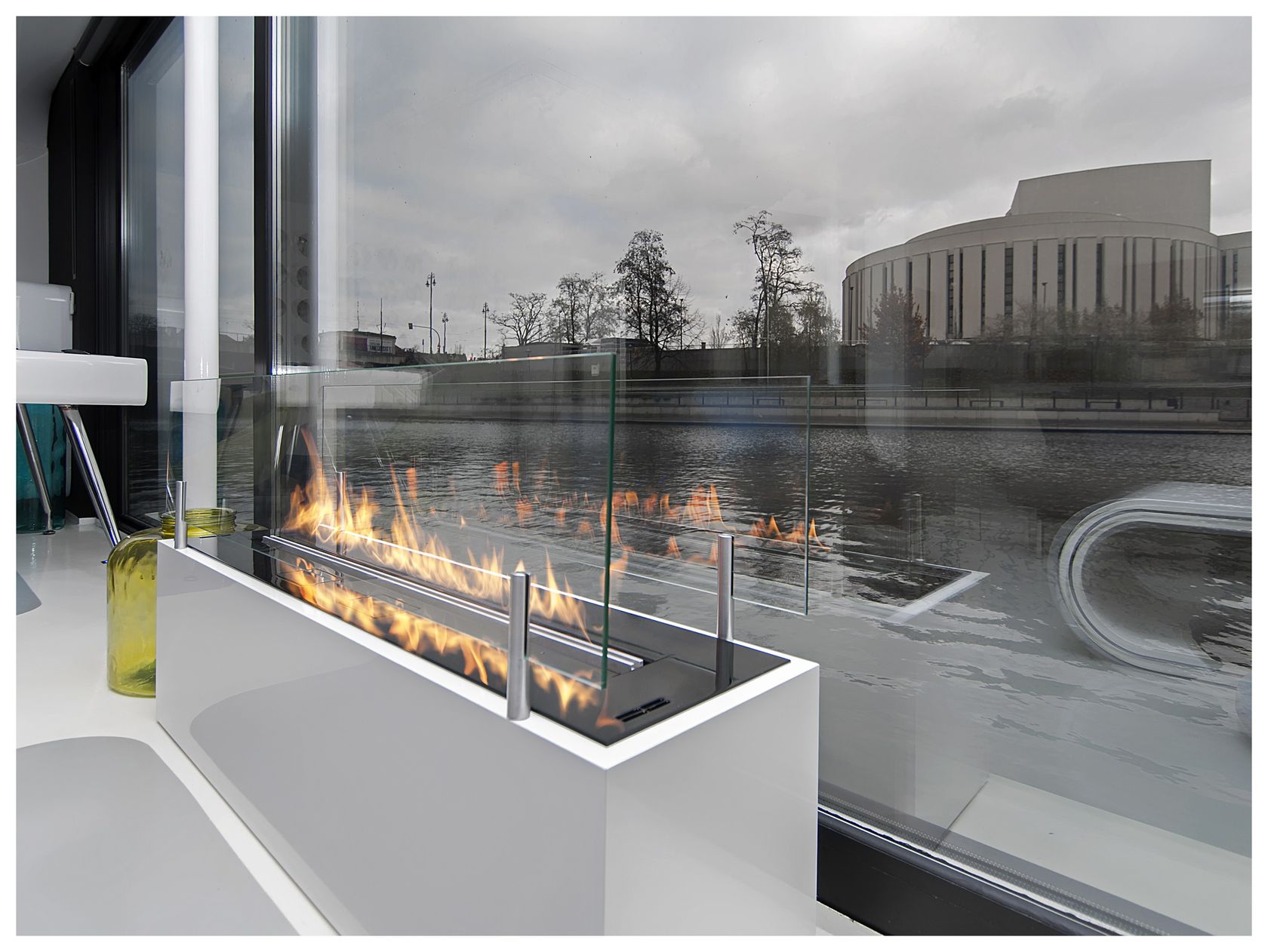 Built-in fireplace controlled by Wi-Fi and remote control FIRE LINE ...