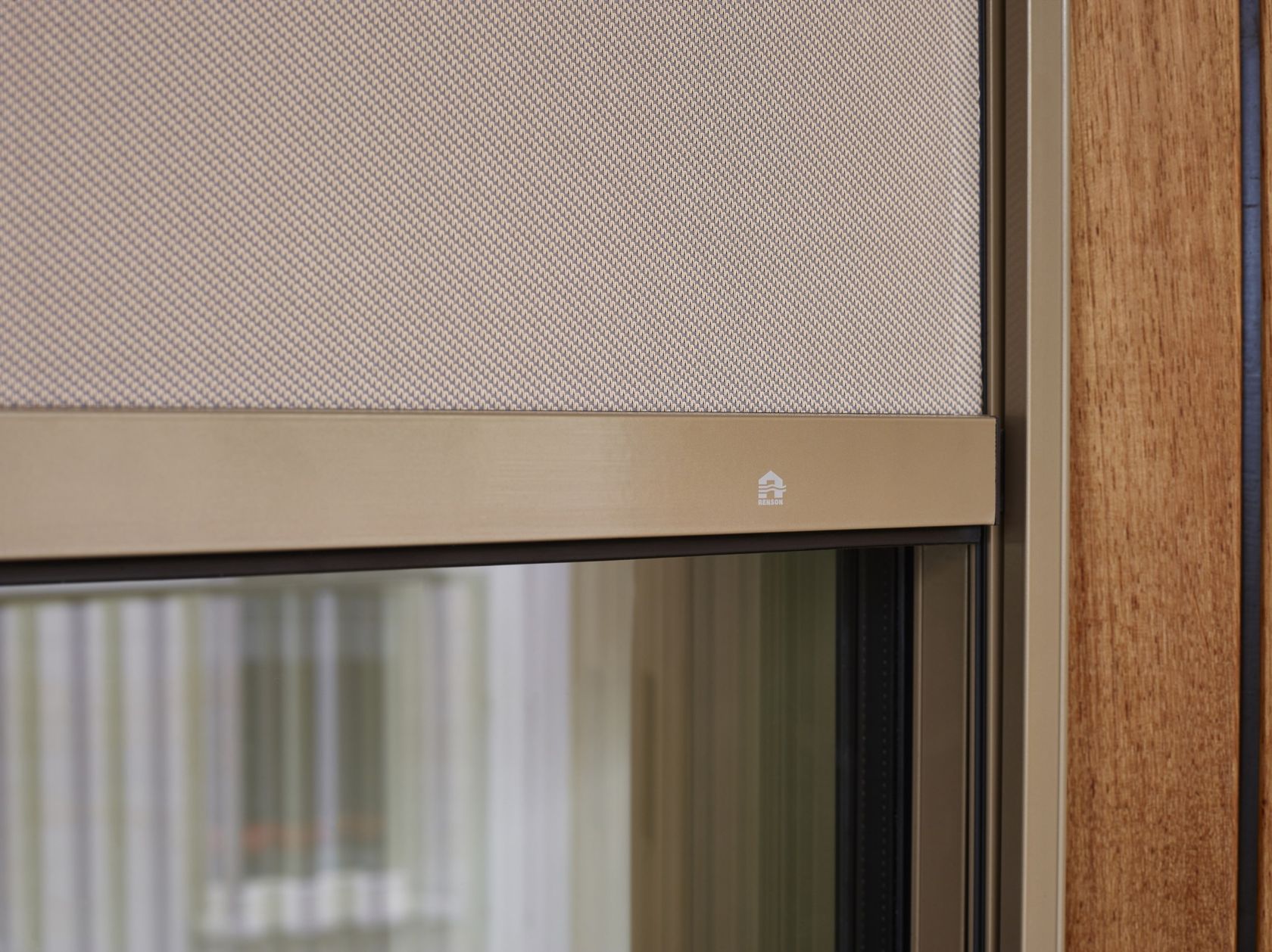 FIXSCREEN MINIMAL Motorized screen for minimalistic windows By RENSON