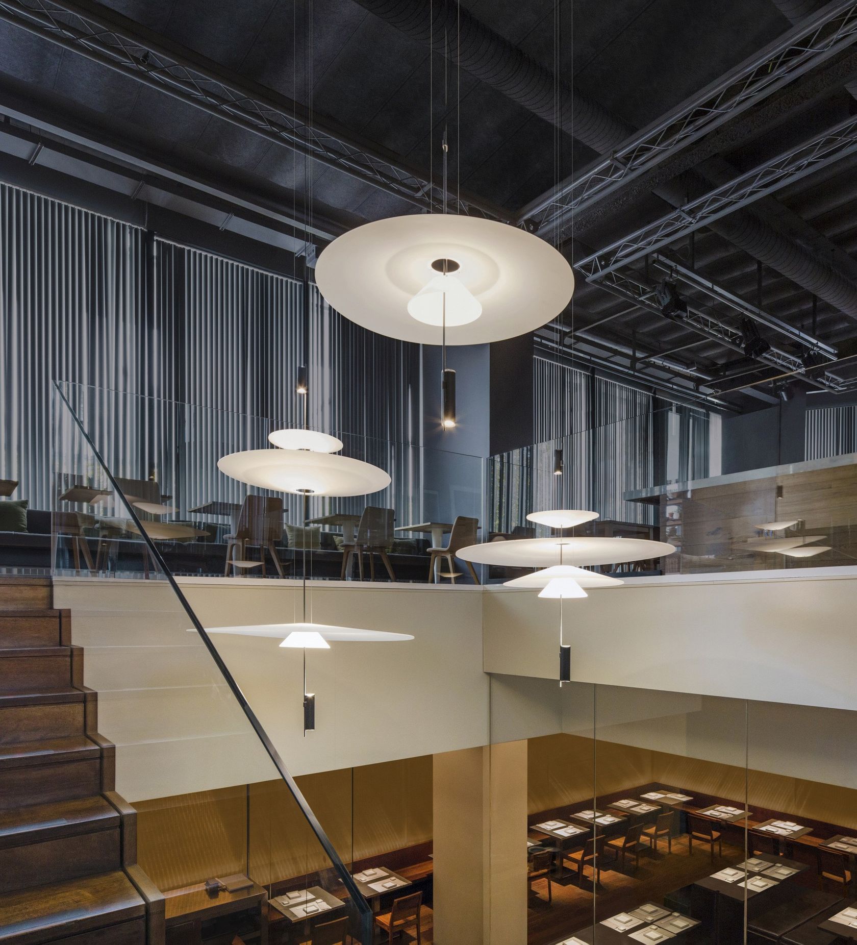 FLAMINGO 1550 | Pendant lamp By Vibia design Antoni Arola