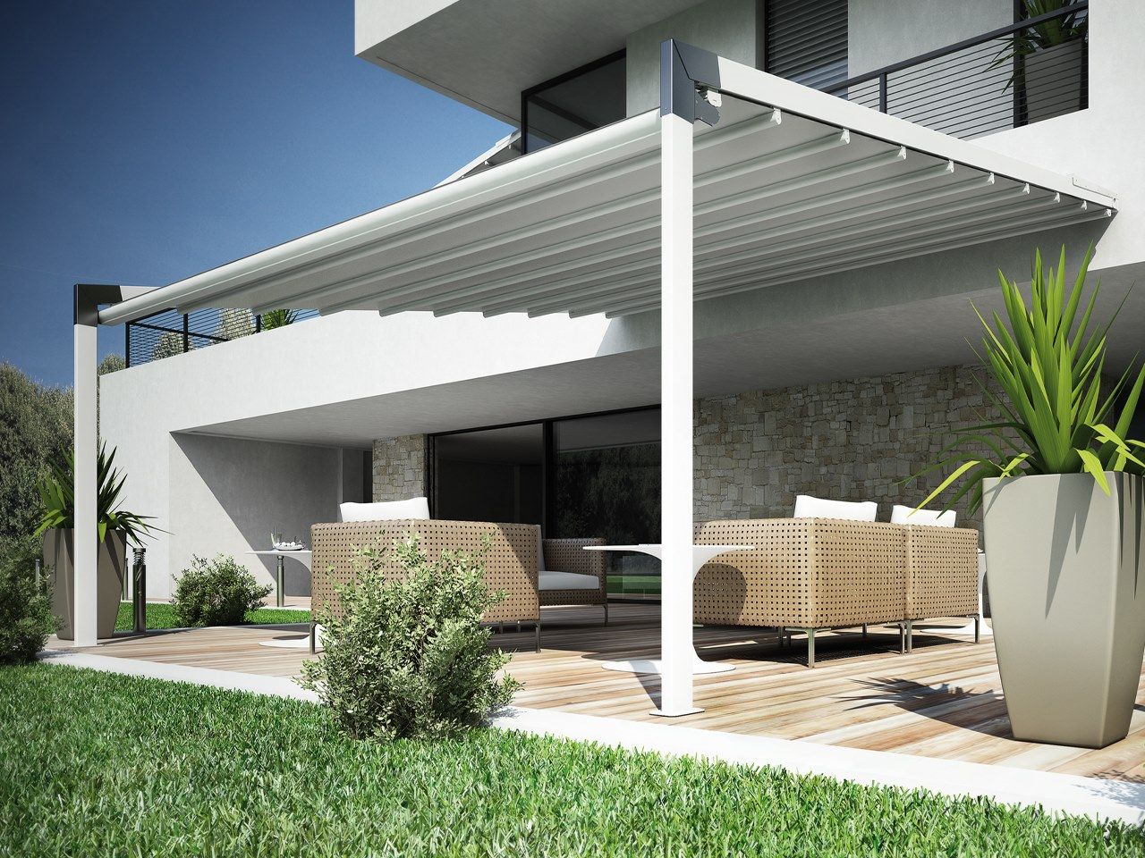 Pergola inclinata con telo scorrevole ad impacchettamento FLEXIA ...