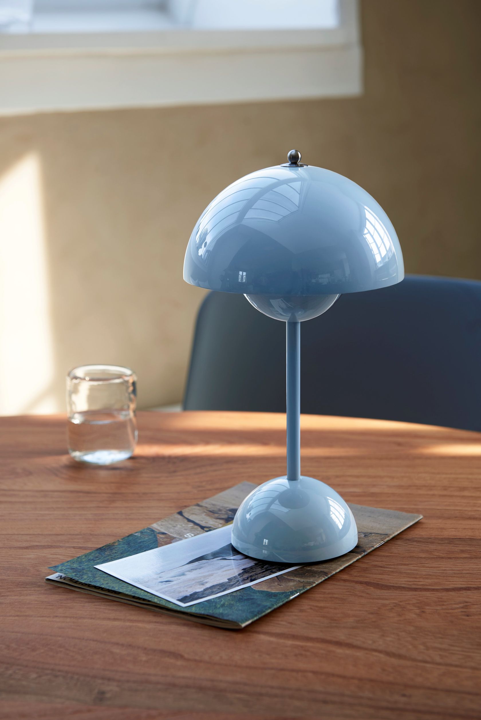 LED cordless polycarbonate table lamp FLOWERPOT VP9 By &TRADITION ...