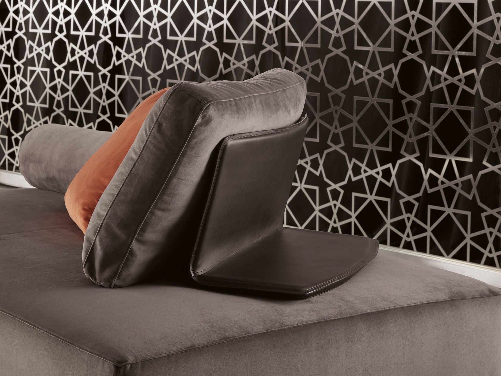 FLY LIGHT | 沙发 沙发 By Dema | design Gianfranco Gualtierotti