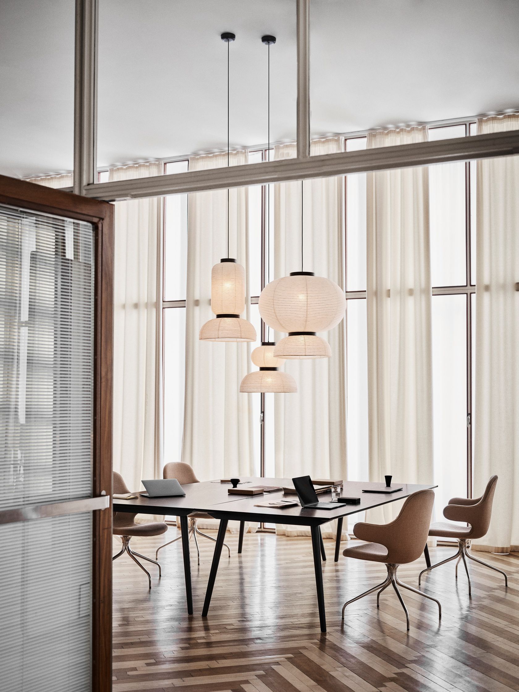 FORMAKAMI JH5 Pendant lamp By &Tradition | design Jaime Hayon
