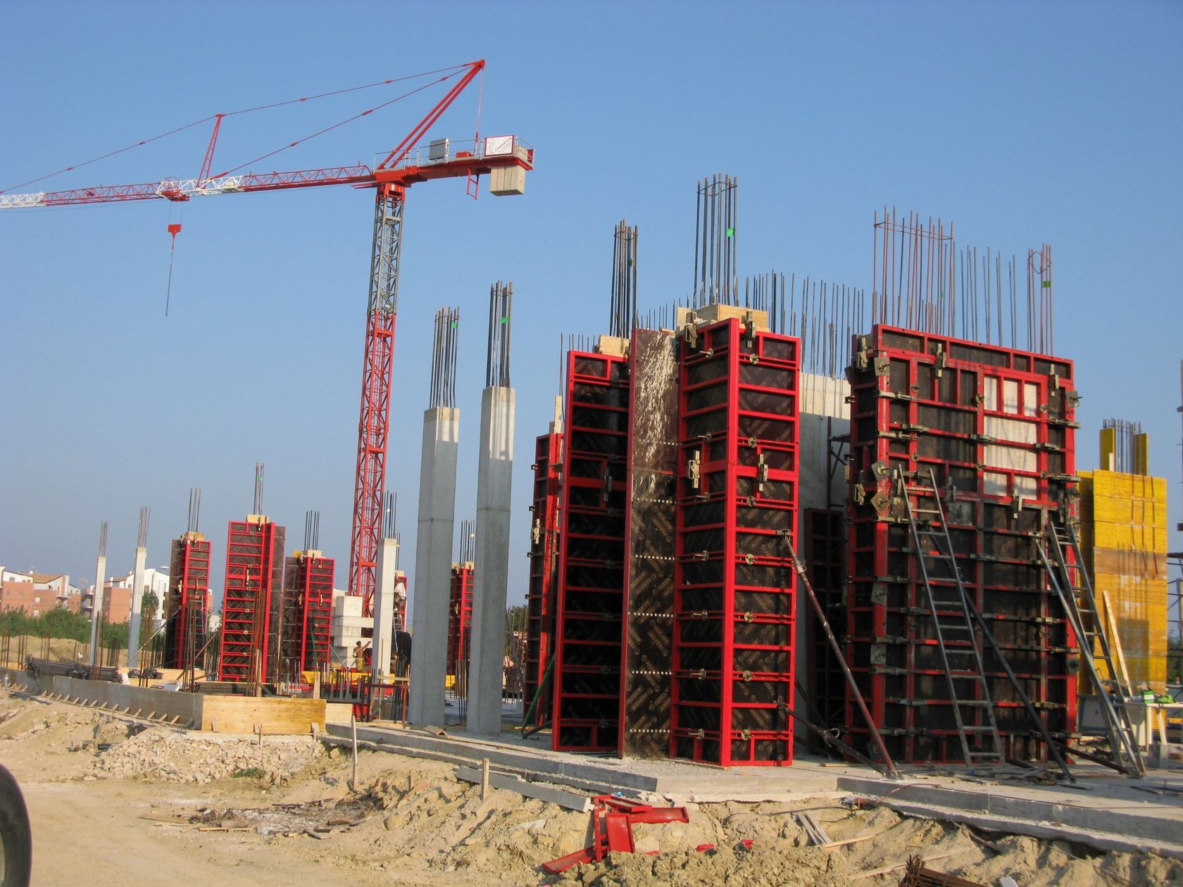 Formwork and formwork system for concrete FORMWORK FOR STEEL PILLARS By ...