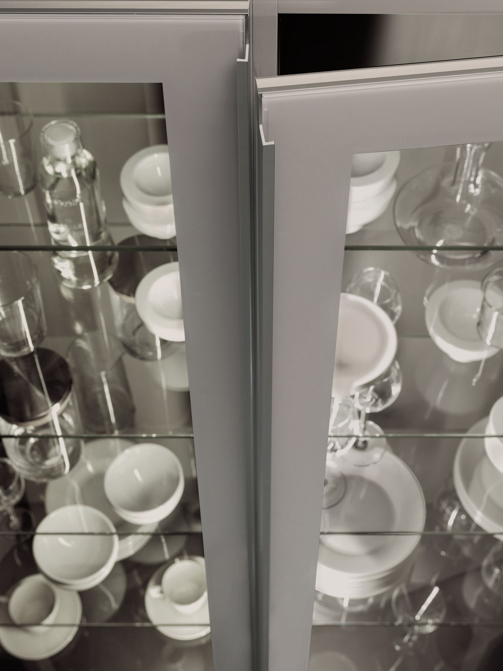 FRAME | Display cabinet Frame Collection By Euromobil design Roberto Gobbo