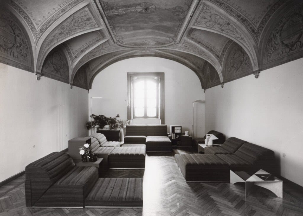 FREE SYSTEM Sofa By ACERBIS | design Claudio Salocchi, Salocchi Studio