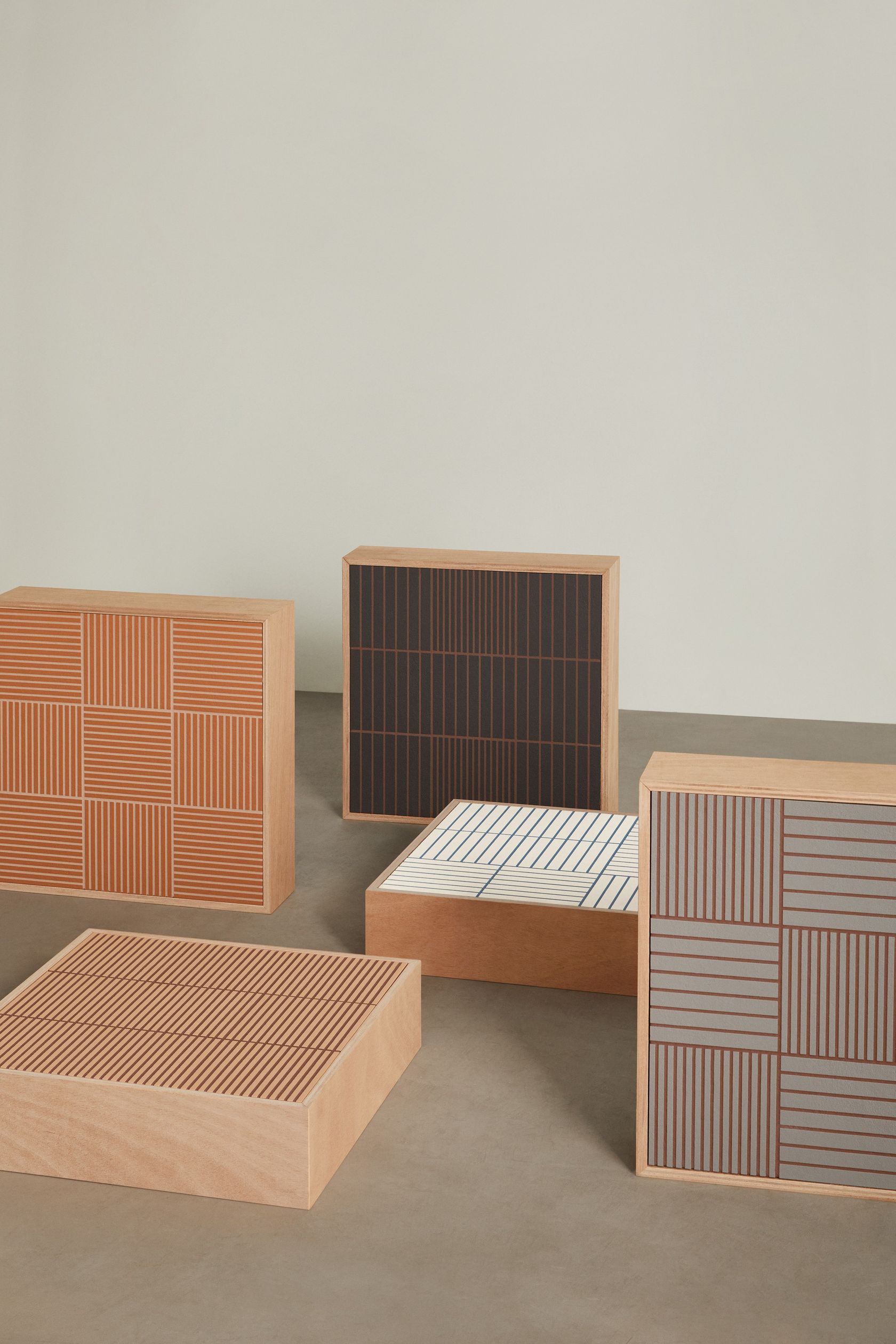 FRINGE THIN ROSE Outdoor floor tiles By Mutina | design Michael ...