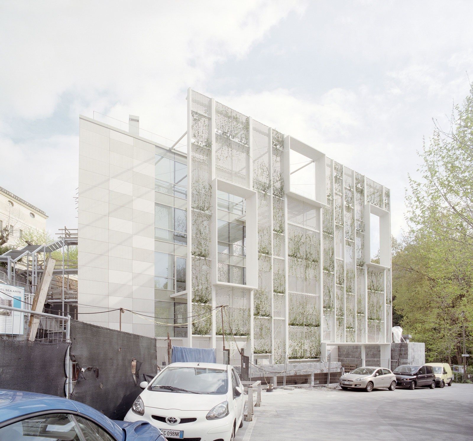 Facciate Rete metallica stirata per rivestimento di facciata By FILS