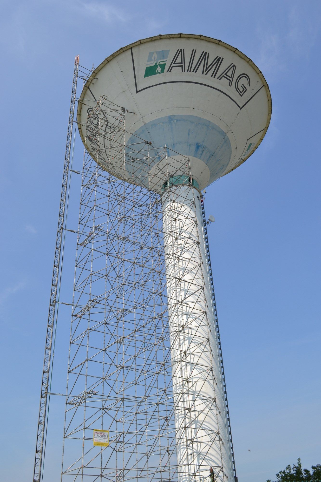 Fixed scaffolding Tubular structure and scaffolding By Euroedile