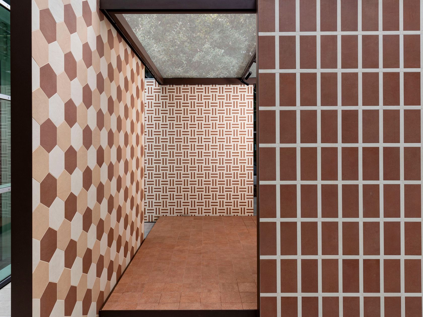 FLORIM clay-effect wall tiles designed by Matteo Thun and Benedetto ...