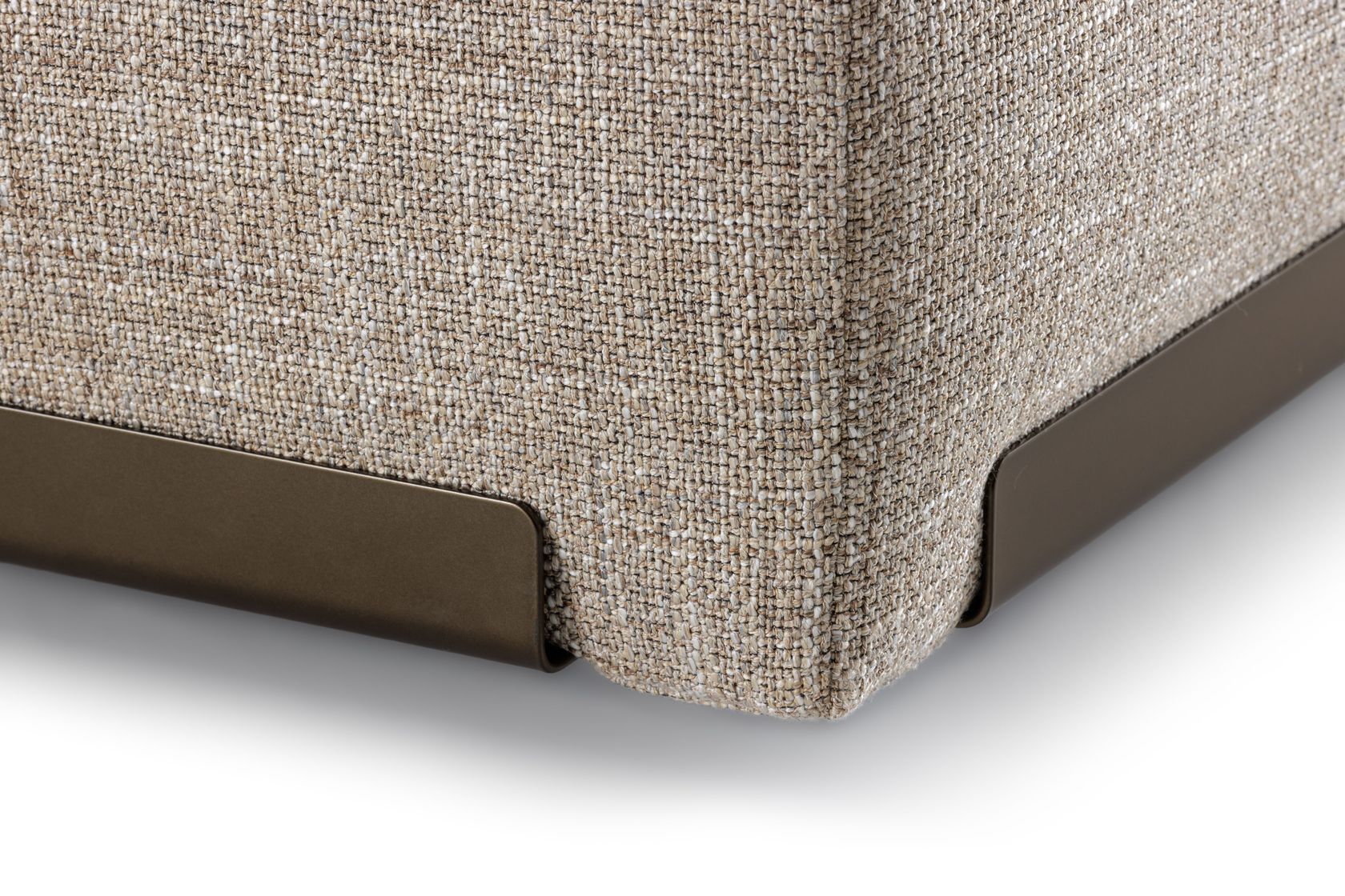 ATELIERM 床 By Flou