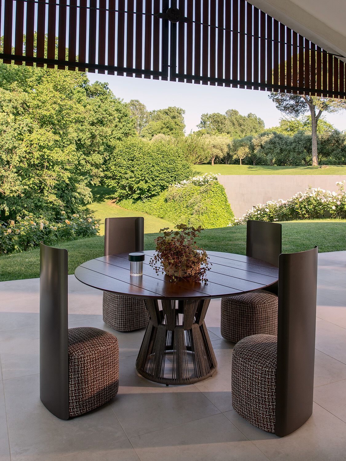 MACHARD Table By Flou