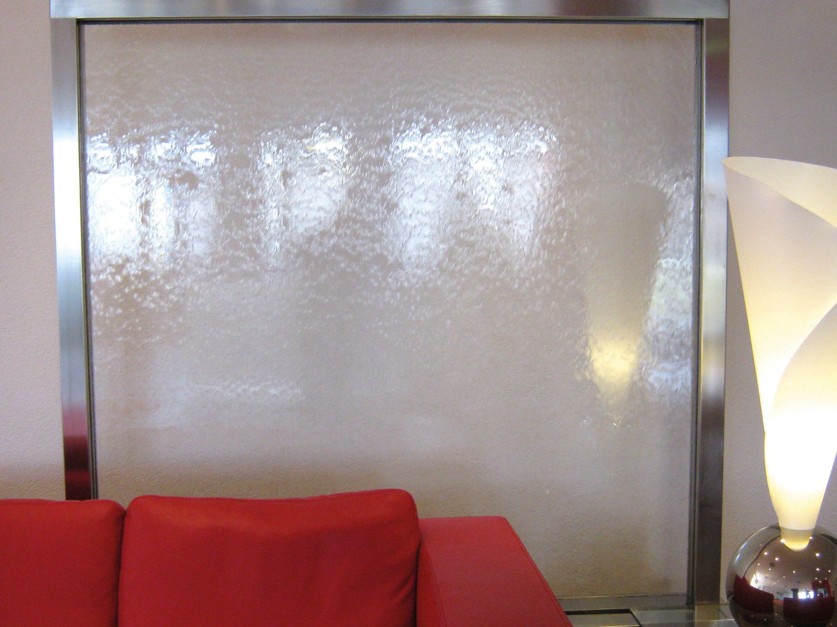 WATER WALLS Revestimiento de pared / Separador de ambientes By Freund GmbH