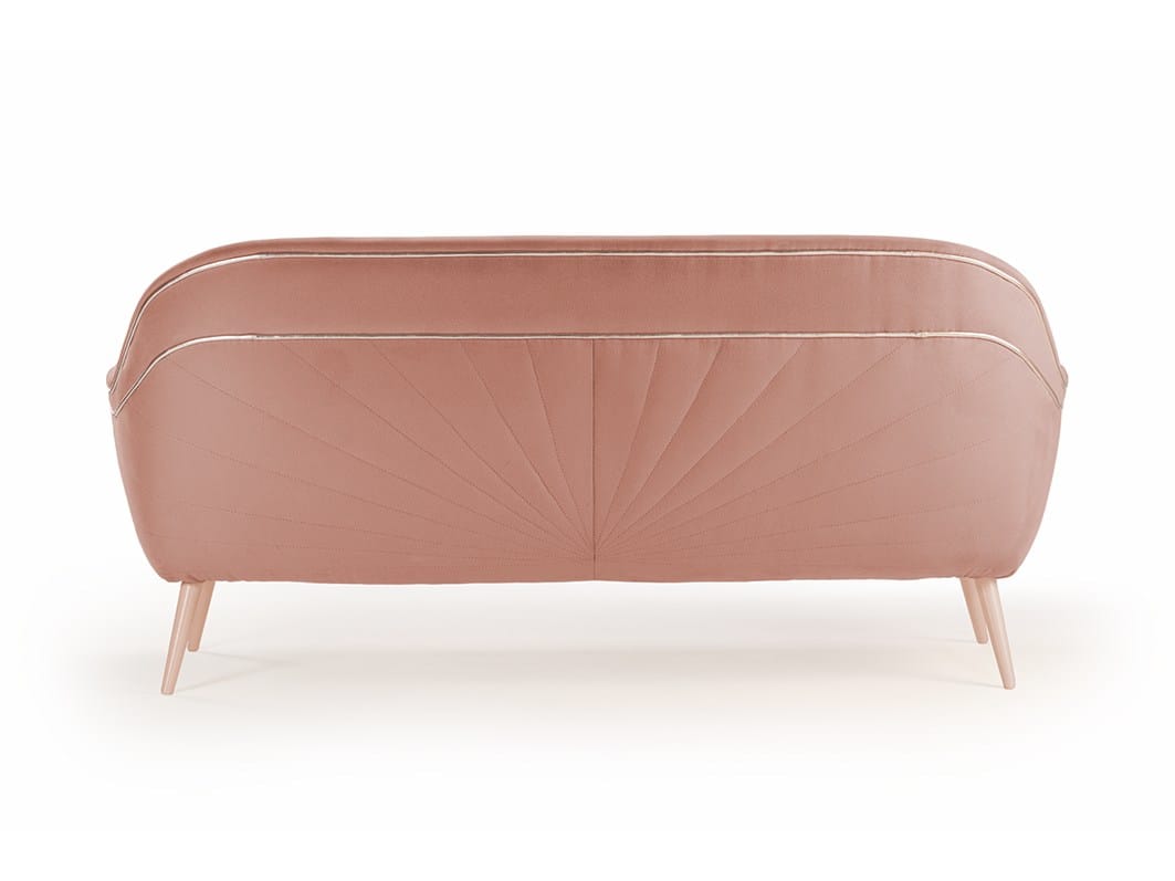FRIDA | Sofa By Mambo Unlimited Ideas