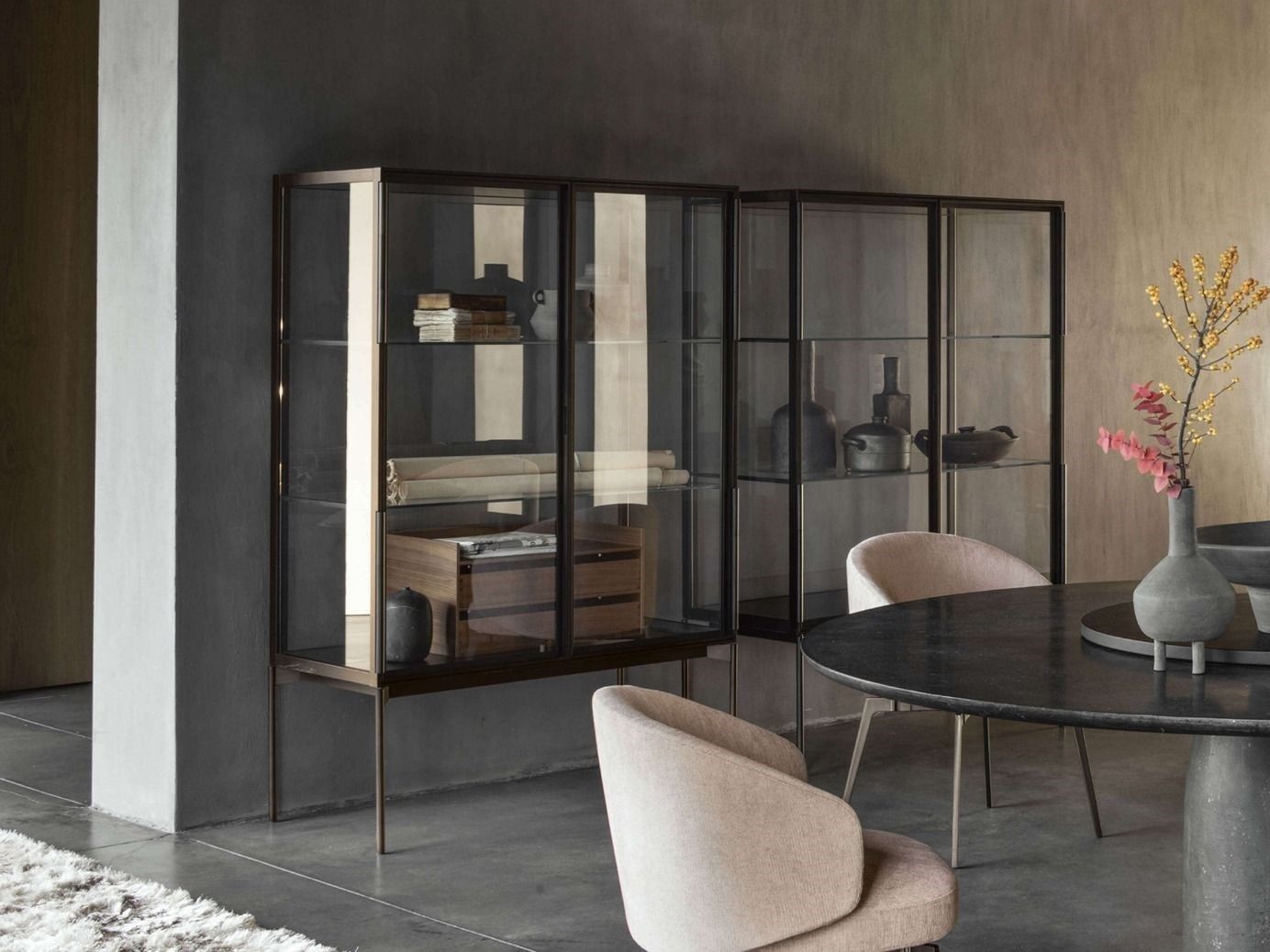 GALERIST Display cabinet By Lema | design Christophe Pillet