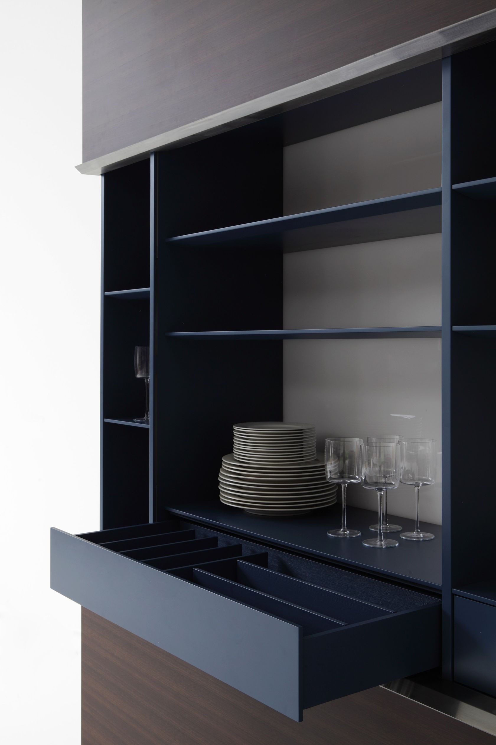 GALLERY Highboard By Porro | design Buratti Architetti