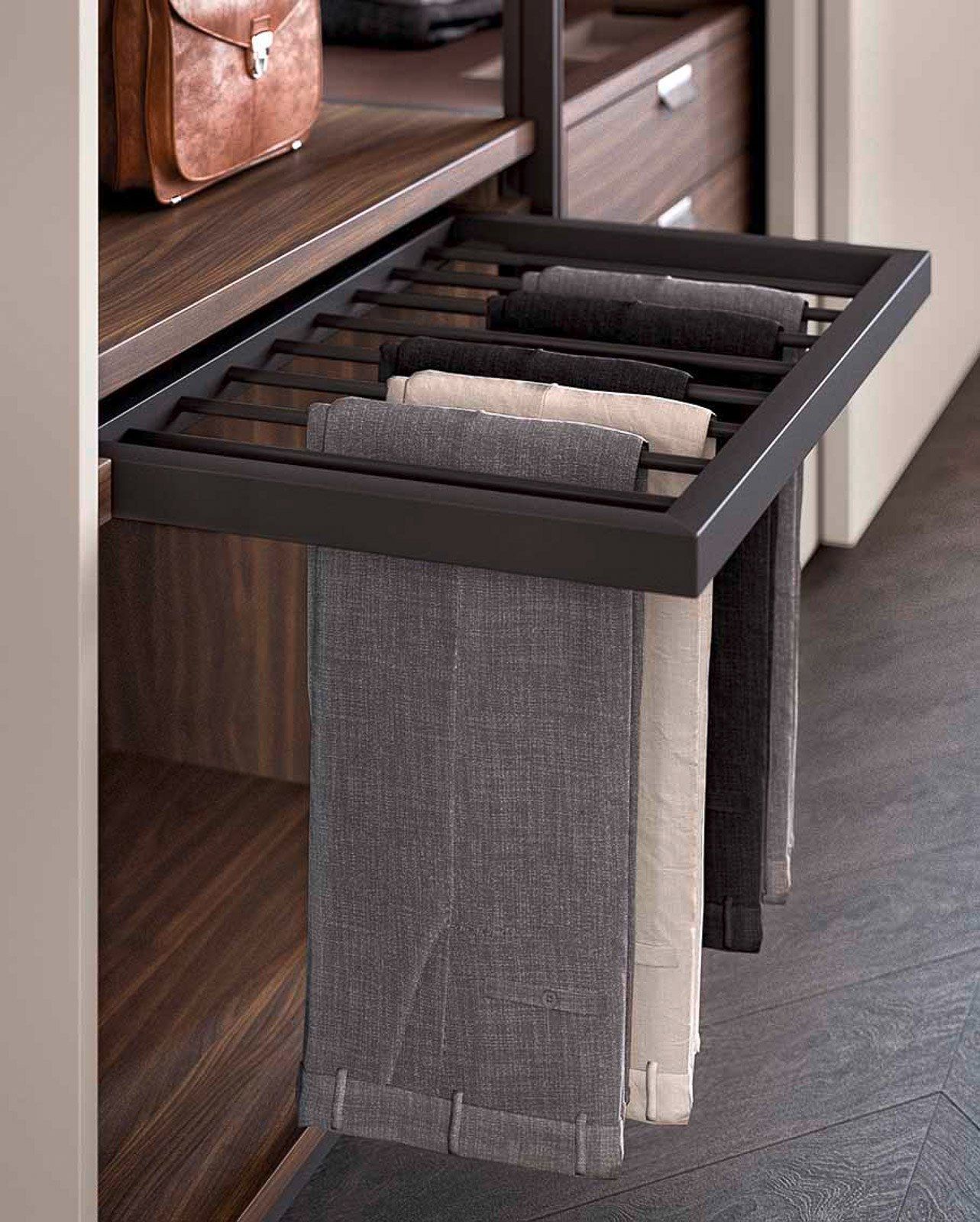 Sectional wooden wardrobe GAP By OLIVIERI