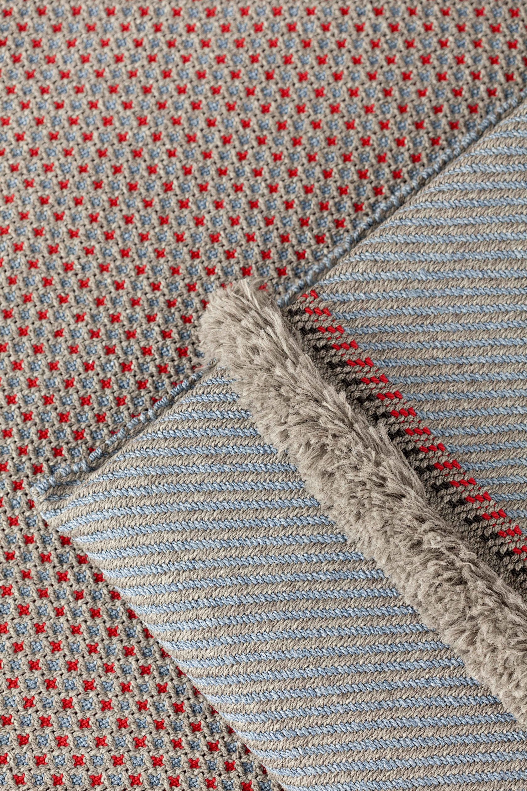 GARDEN LAYERS BLUE | Rectangular rug Garden Layers Collection By GAN ...