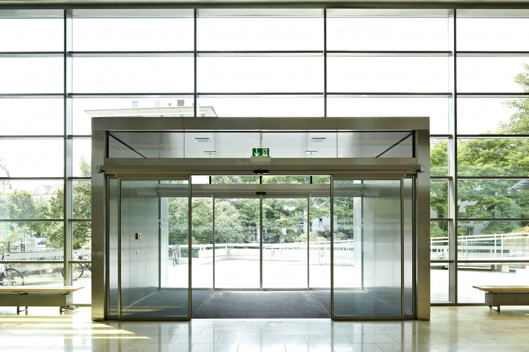 GEZE SLIMDRIVE SL-BO Porta d’ingresso automatica scorrevole By GEZE