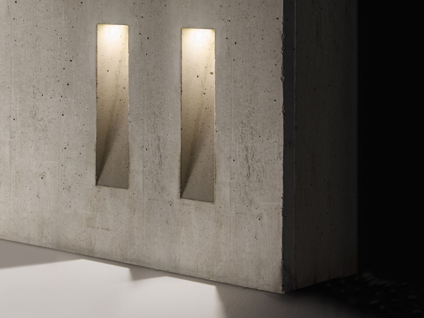 GHOST LED cement steplight By SIMES