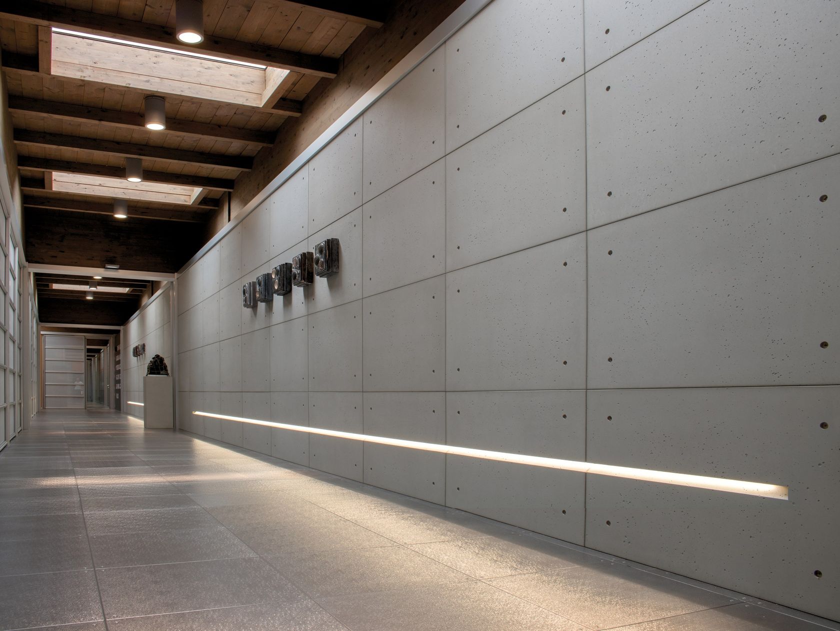 GHOST LED cement steplight By SIMES