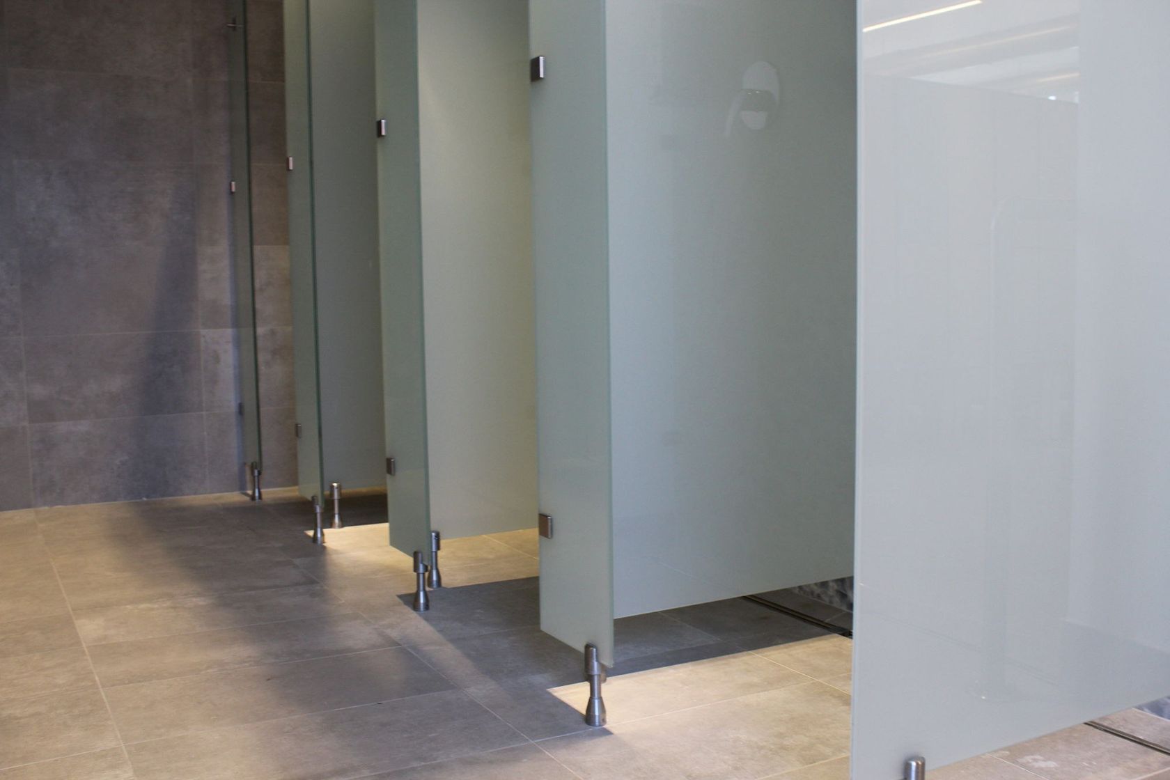 GLASS BOX Glass toilet partition By GES Group