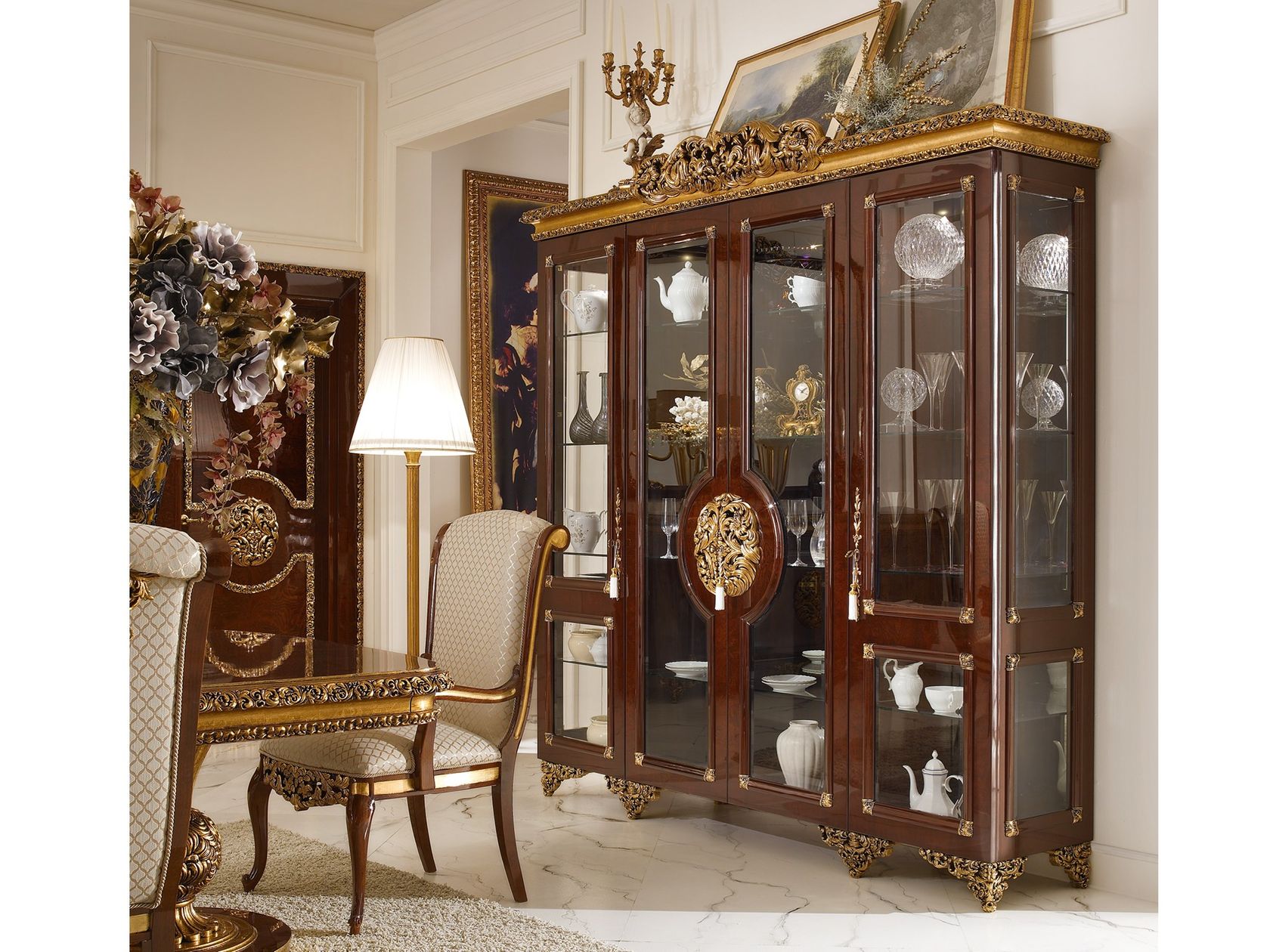 GRAND ROYAL | Display cabinet Grand Royal Collection By A.R. Arredamenti