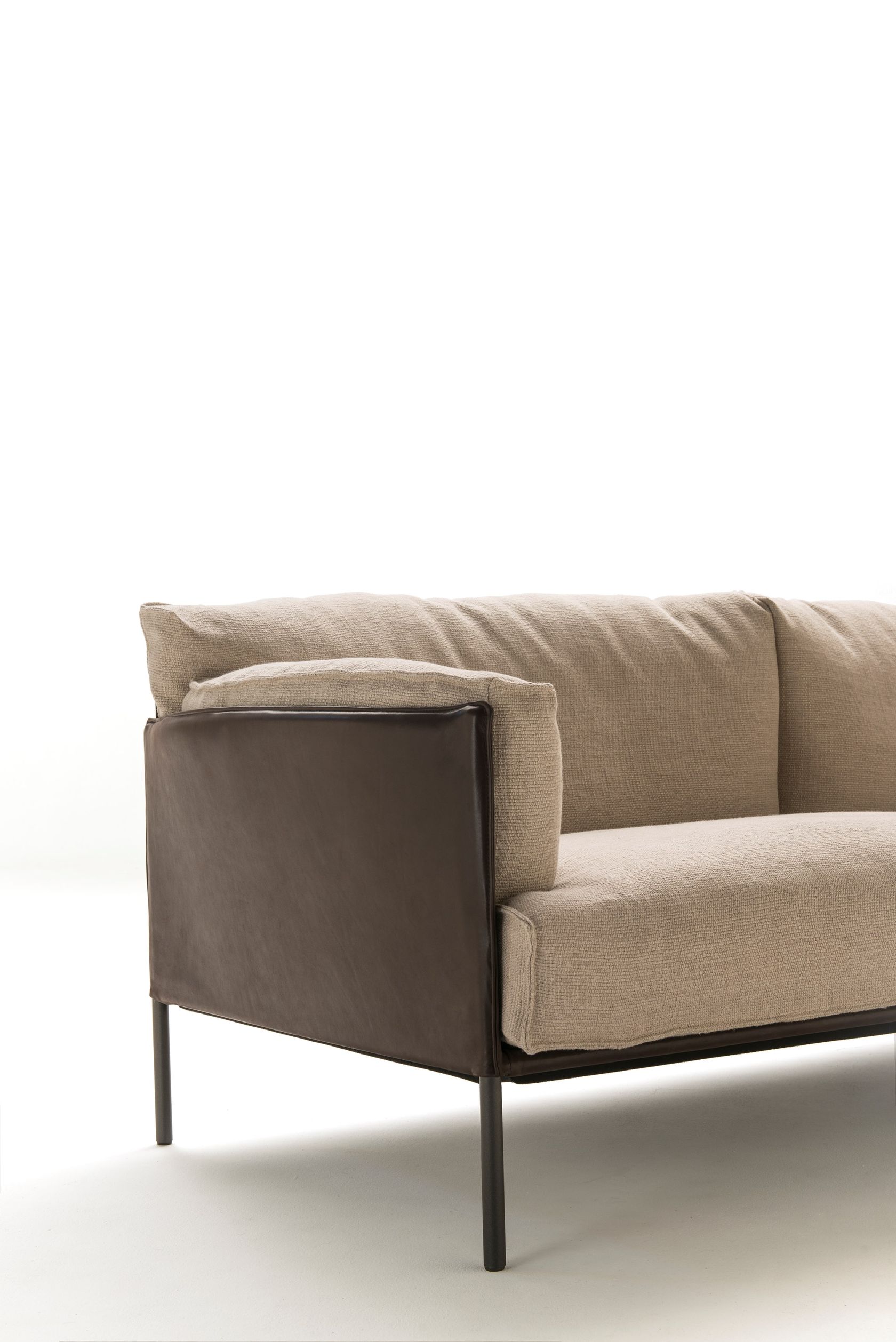 GREENE | Sofa Greene Collection By Living Divani design David Lopez ...