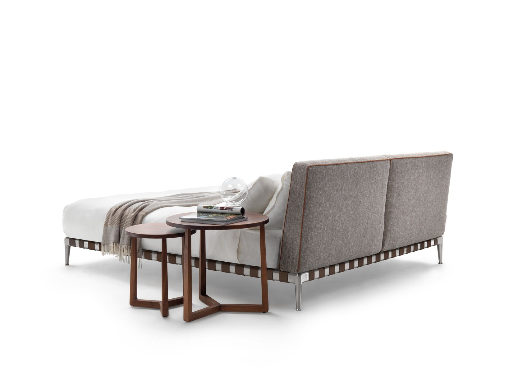 GREGORY Fabric double bed By Flexform | design Antonio Citterio