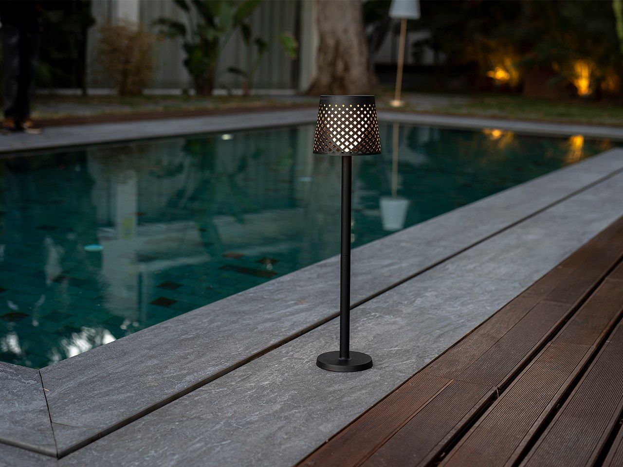Multifunction solar lamp GRETA By Newgarden