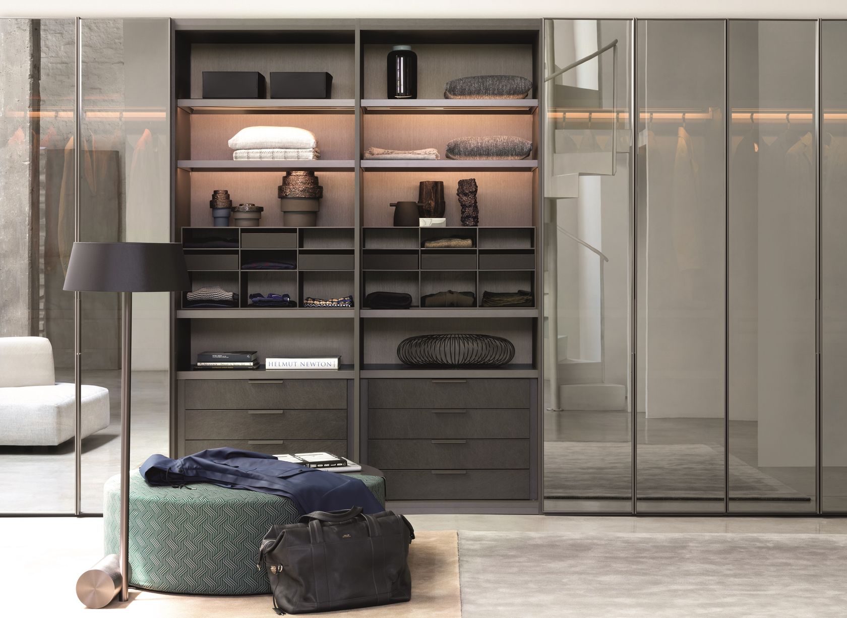 Glass wardrobe 16.32 PRIVATE - POOL By Flou