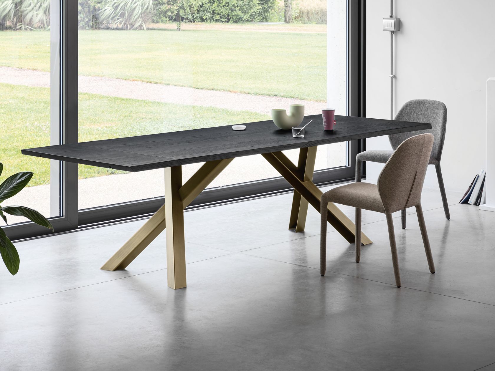 Mesa extensible de madera GUSTAVE PLUS By Miniforms diseño Paolo Cappello