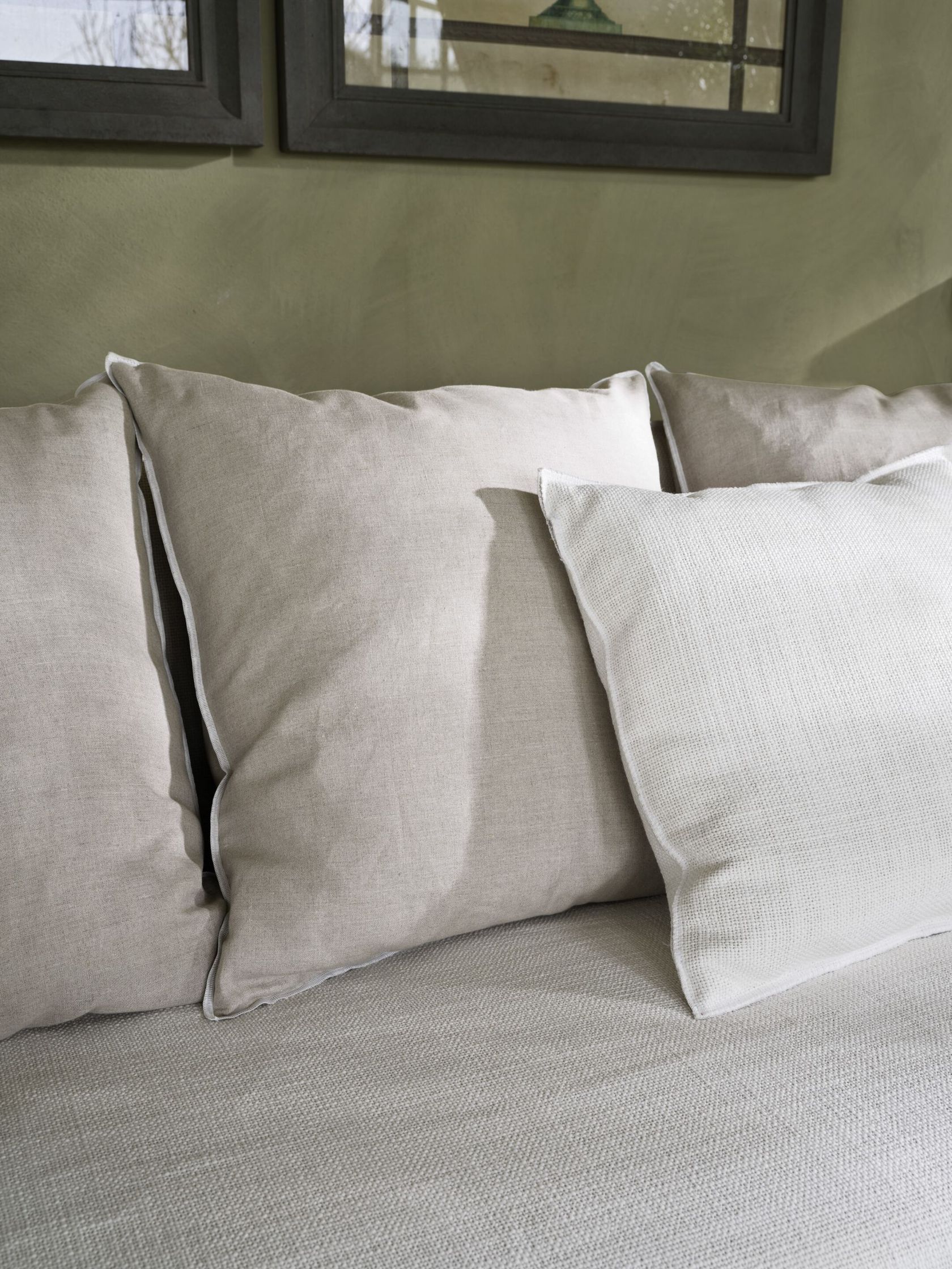 GHOST 12 Sofa By Gervasoni | design Paola Navone