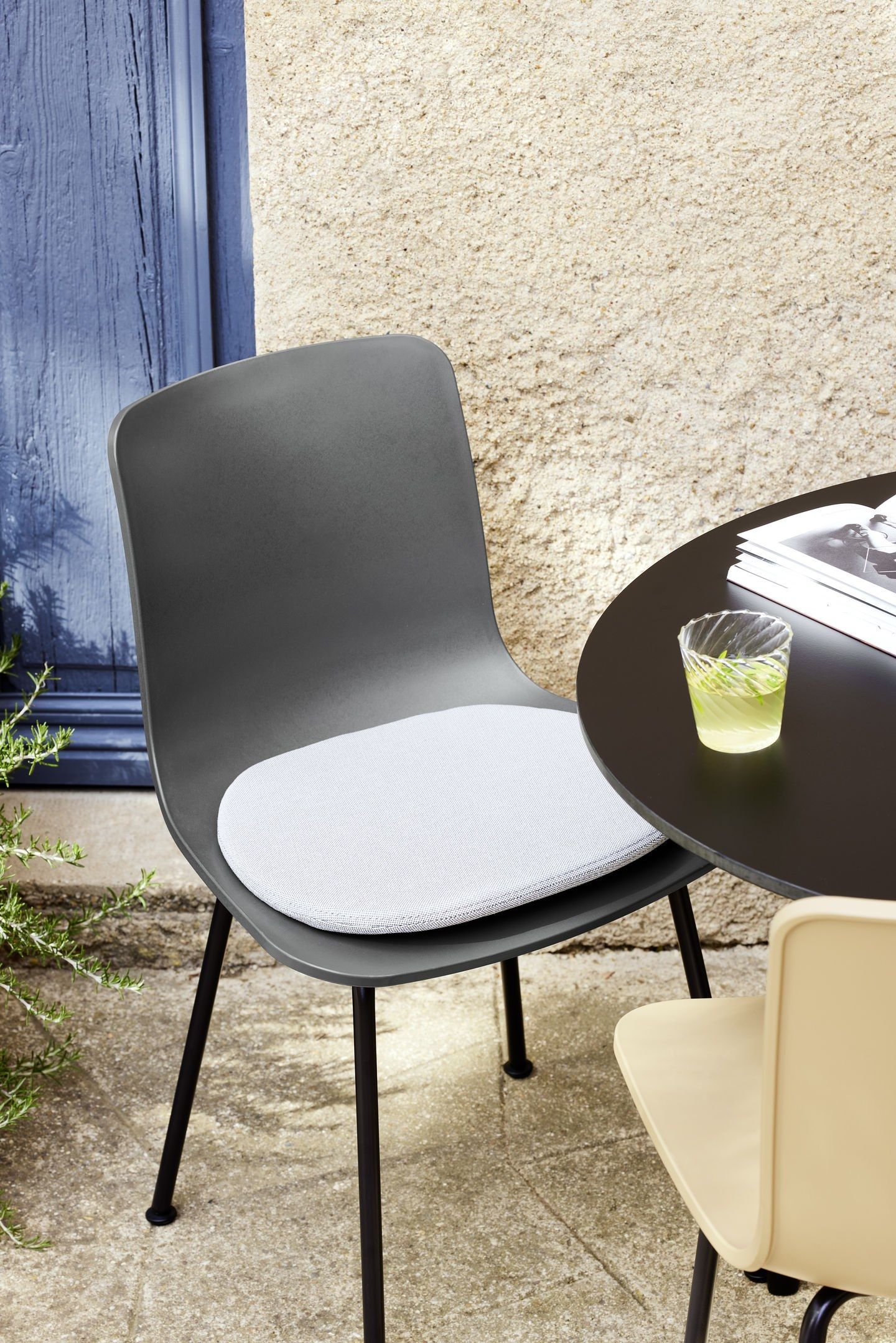 HAL RE TUBE Chair By Vitra | design Jasper Morrison