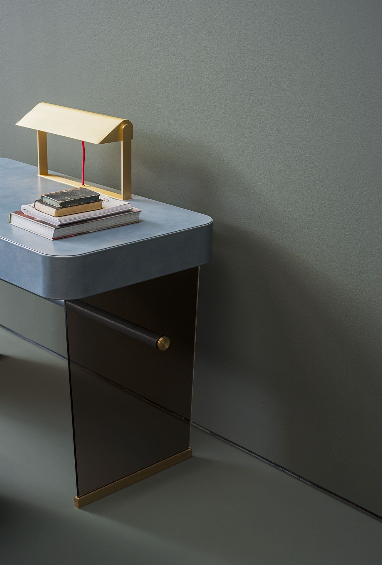 HAZEL | Writing desk Hazel Collection By BAXTER design Roberto Lazzeroni