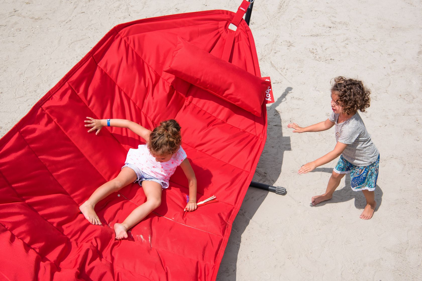 HEADDEMOCK Hamac By Fatboy | design Alex Bergman