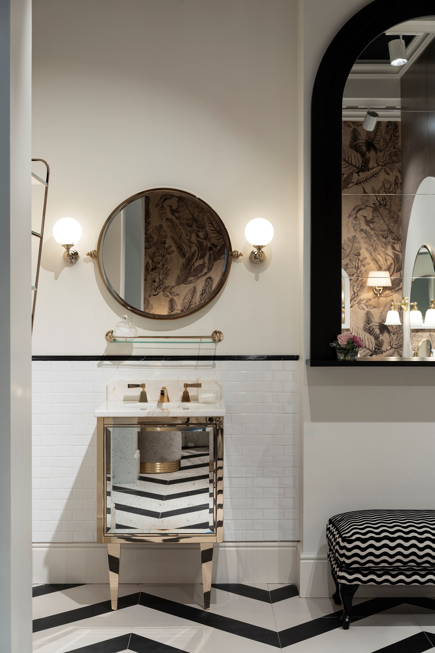 HER | Vanity unit By Devon&Devon