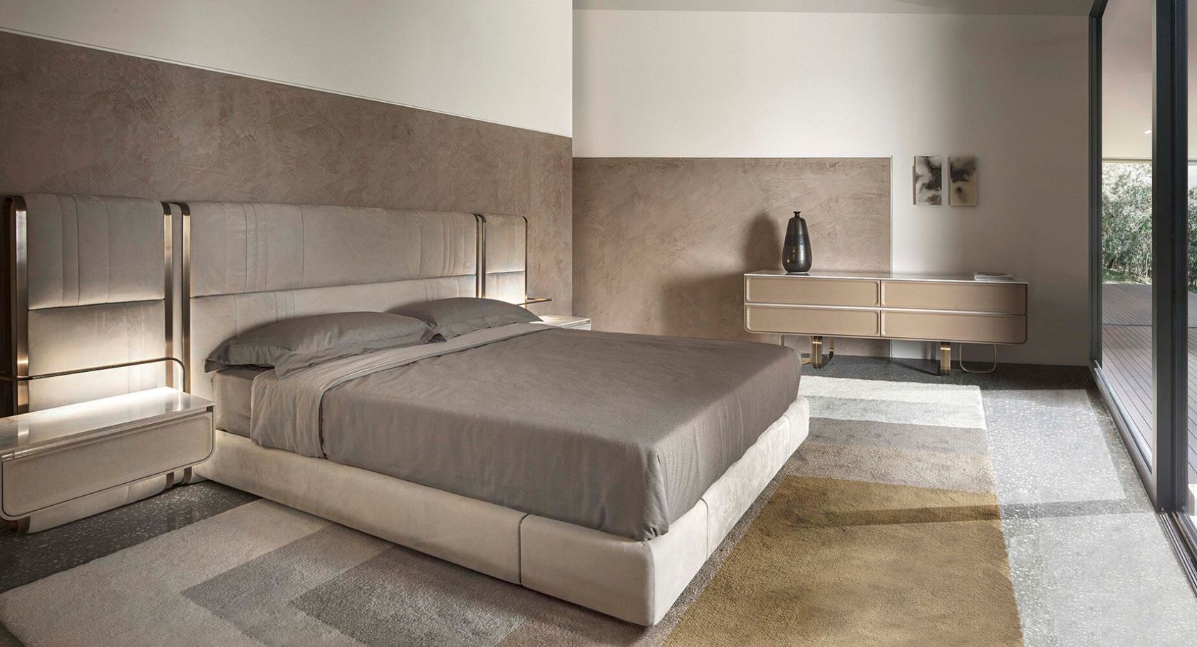 NOVA Double bed with integrated nightstands By HESSENTIA | Cornelio Cappellini | design Luca Erba