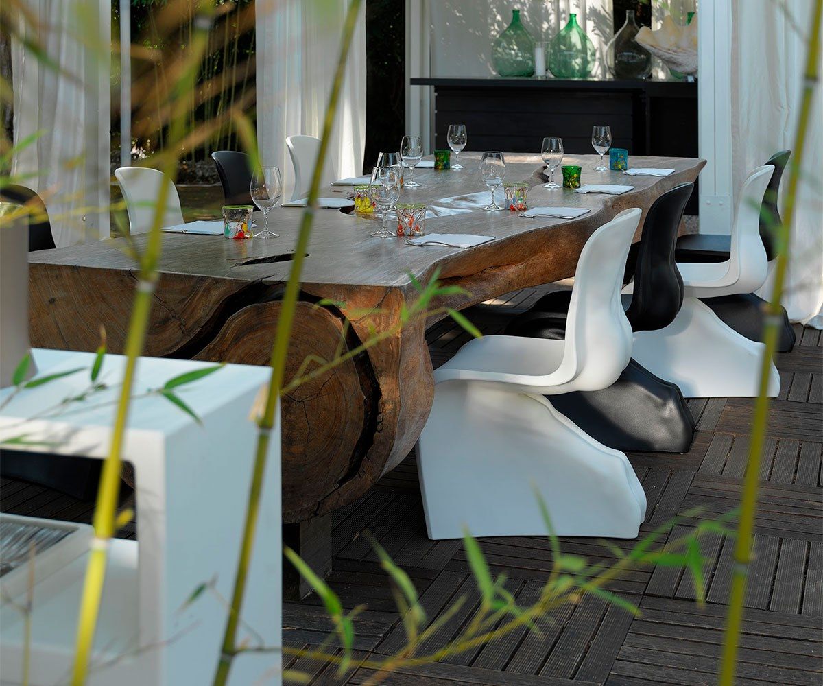 HIM + HER OPACA Chair By Casamania & Horm | design Fabio Novembre