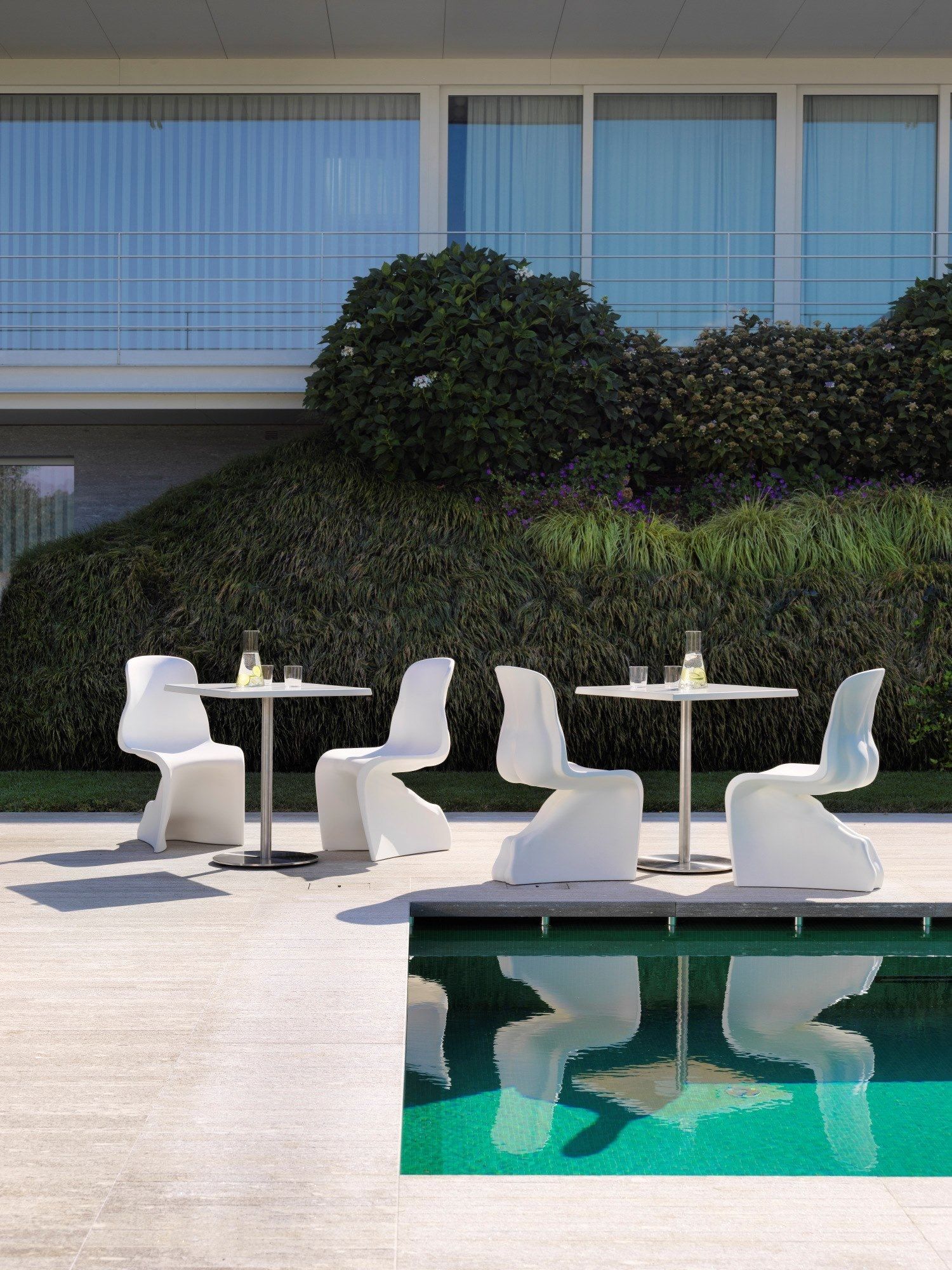 HIM + HER OPACA Chair By Casamania & Horm | design Fabio Novembre