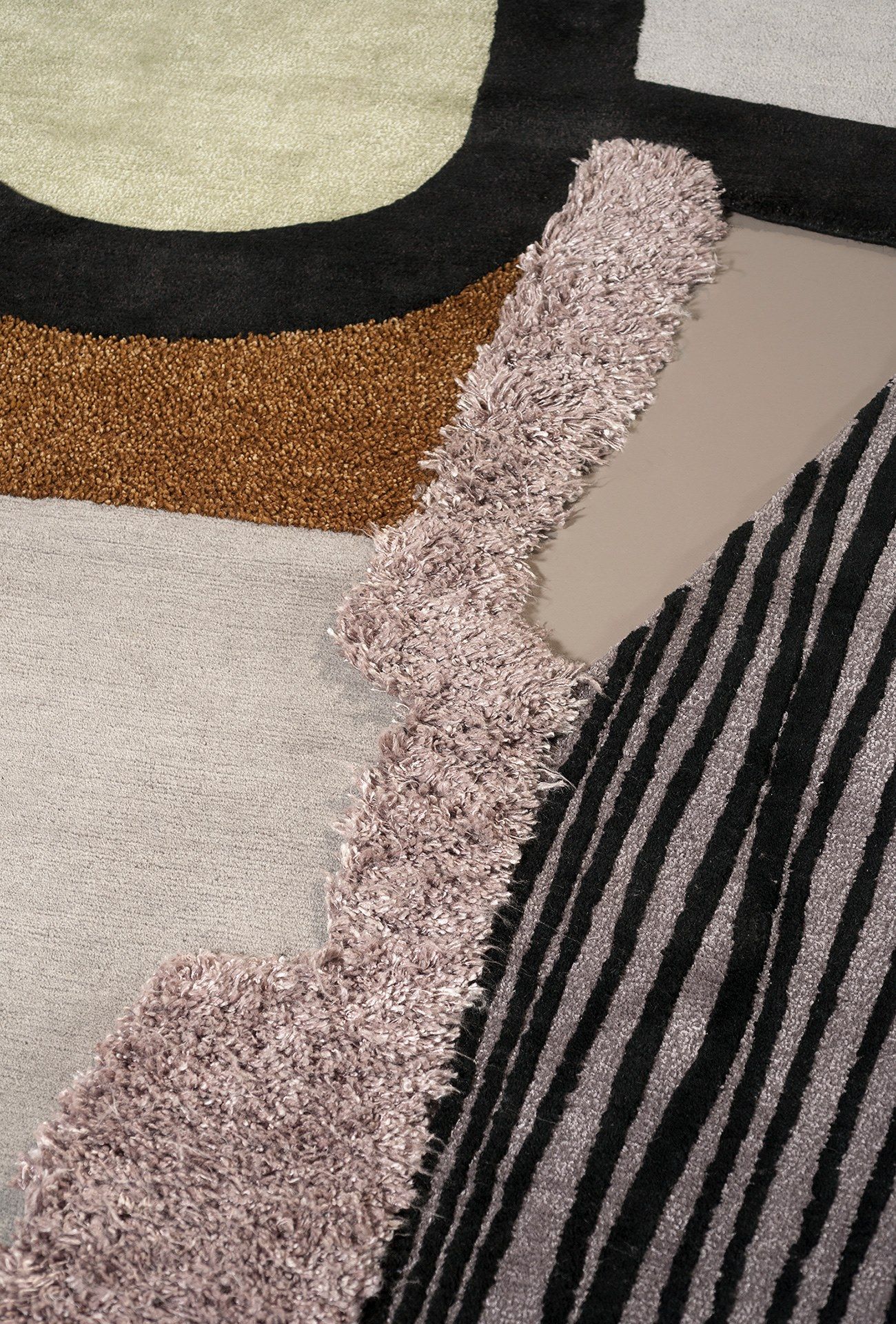 Patterned rug HIMANI E By BAXTER