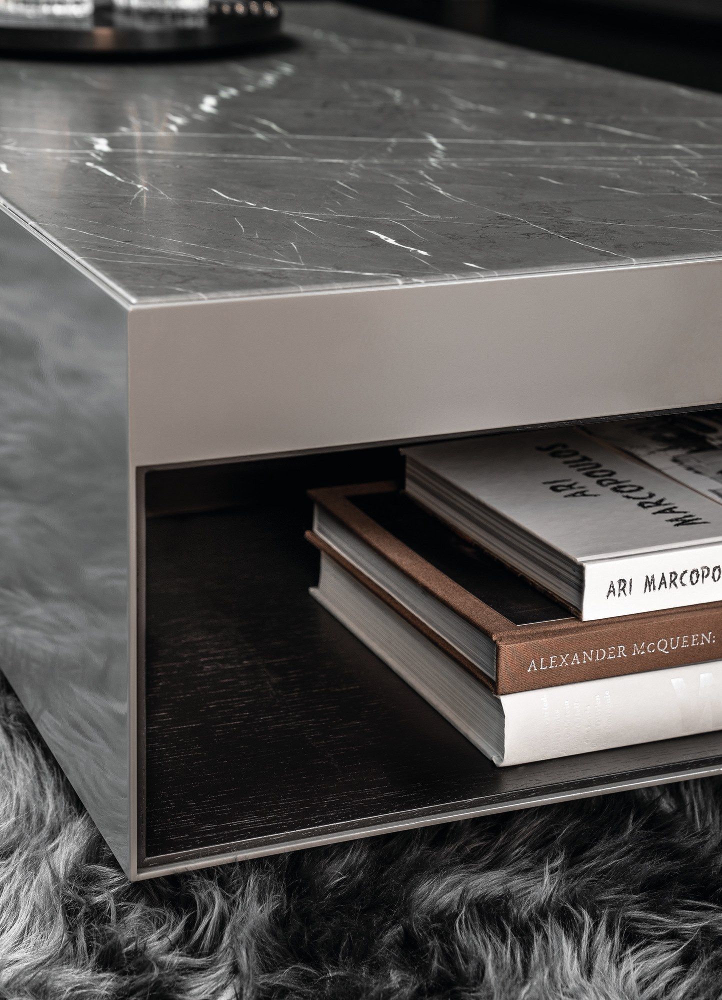 Coffee table for living room HOPE By Minotti design Rodolfo Dordoni