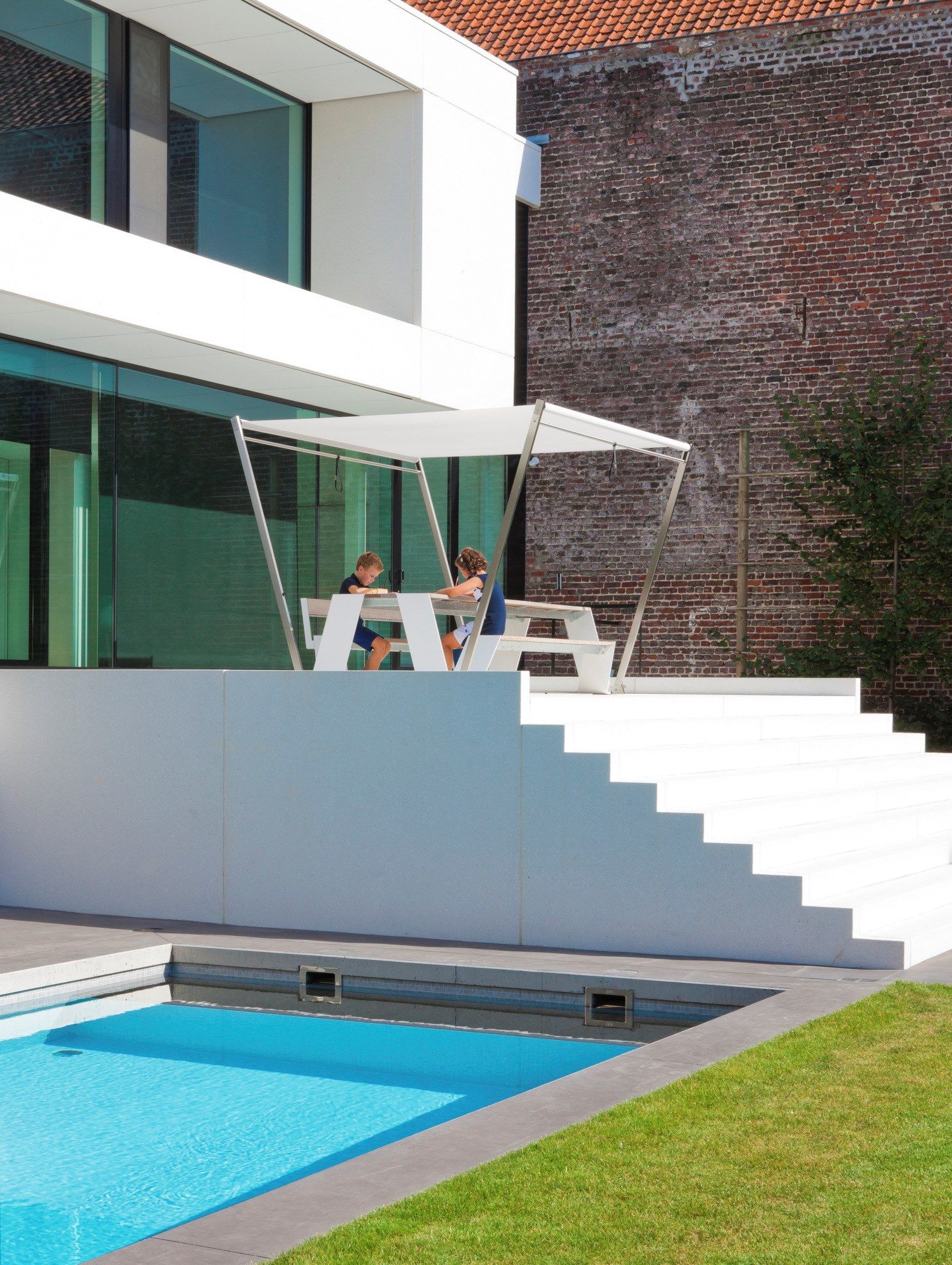 HOPPER PICNIC Rectangular garden table By Extremis | design Dirk Wynants