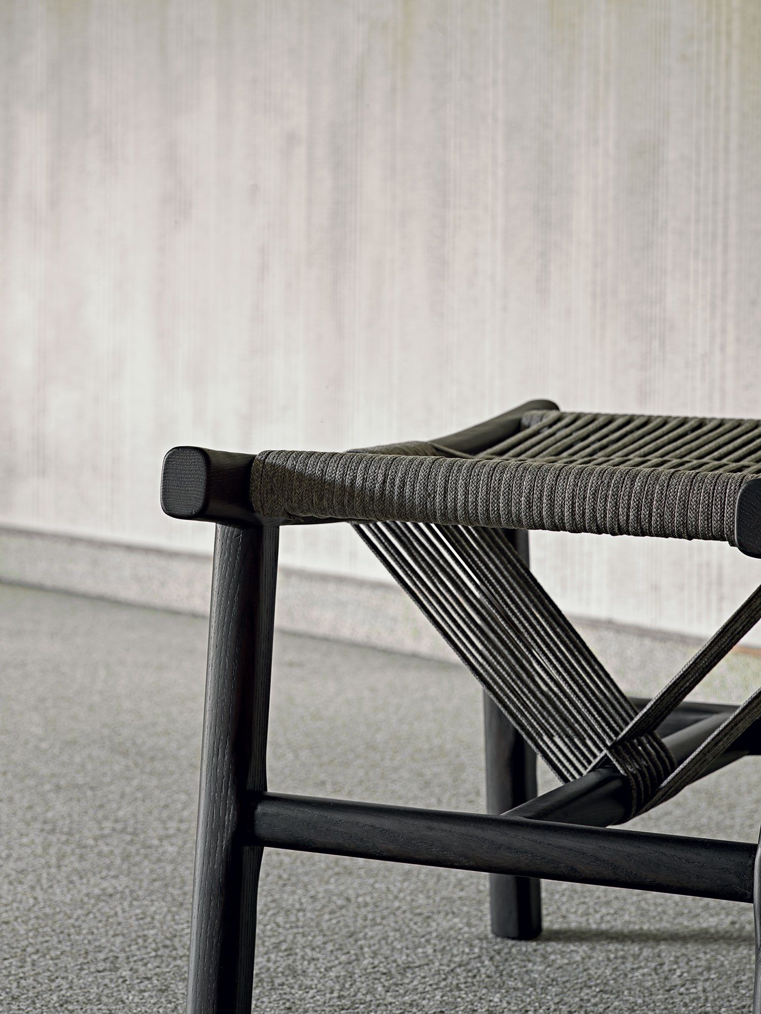 HULI Solid wood bench By Frigerio | design Federica Biasi