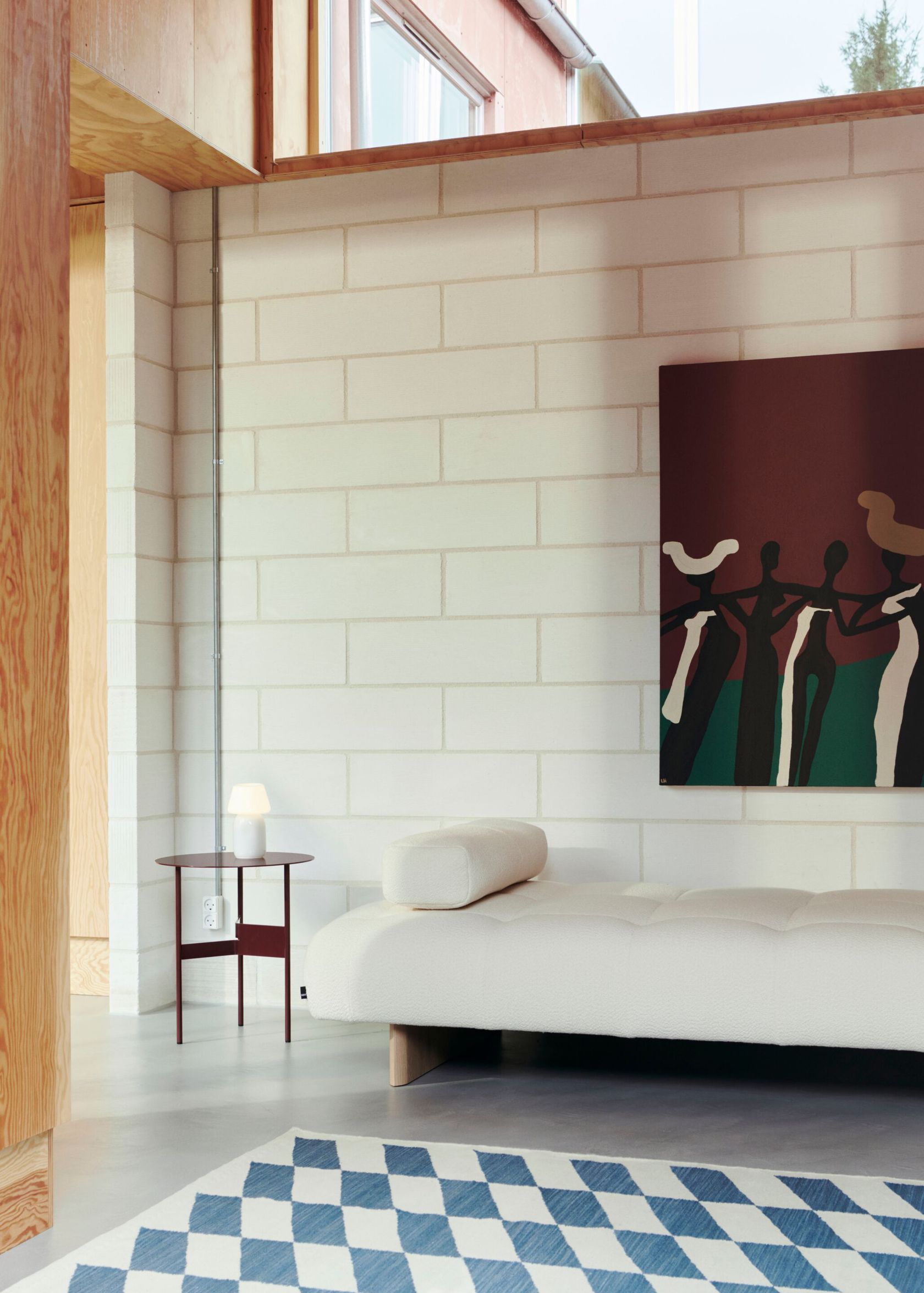 QUILTON LIFT DAYBED Bench By Hay